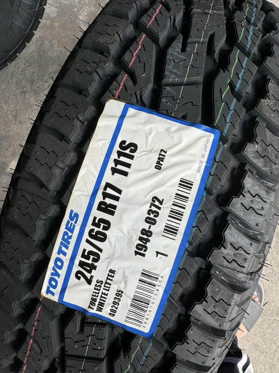 Lốp địa hình 245/65R17 Toyo OPA3T Nhật Bản